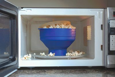 Best Pot for Making Popcorn [6 Great Options] - HowdyKitchen