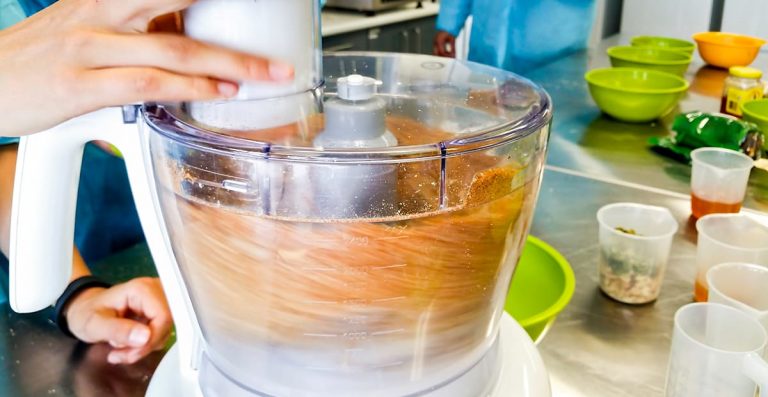 Food Processor Sizes and Guidelines - HowdyKitchen