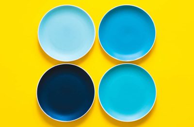 What Color Should Dishes Be? - HowdyKitchen