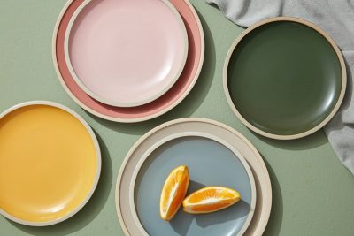 What Color Should Dishes Be? - HowdyKitchen