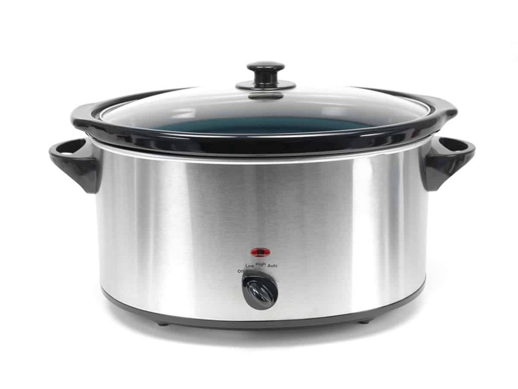 What Are the Slow Cooker Sizes? - HowdyKitchen