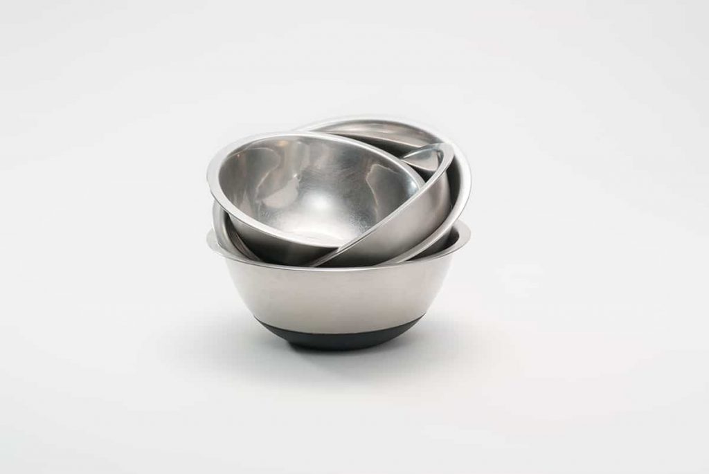 4 Types of Air Fryer Safe Containers - HowdyKitchen