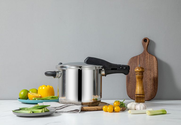 How Long for A Pressure Cooker to Reach Pressure? - HowdyKitchen