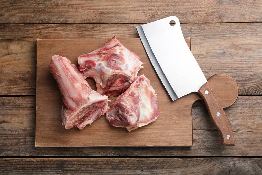 What Knives for Bone Cutting? - HowdyKitchen
