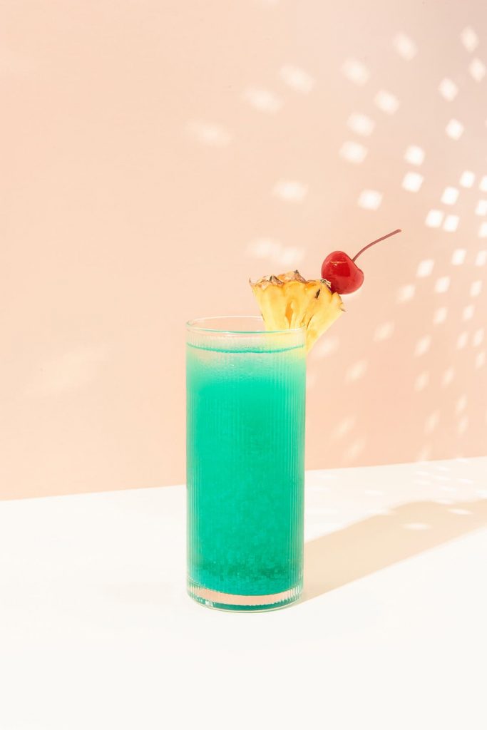 10 Best Blue Mocktails For Every Occasion - HowdyKitchen