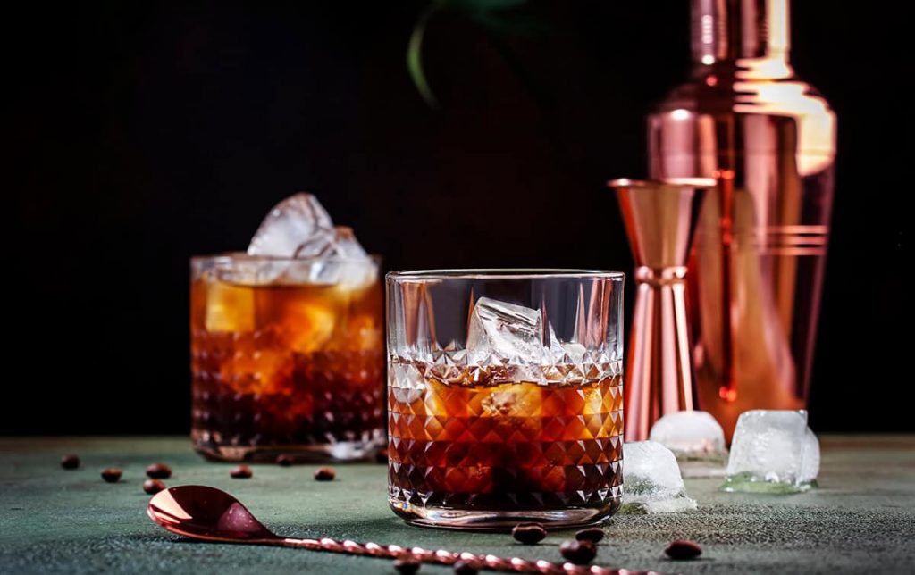 12 Must-try Dark Rum Cocktails - HowdyKitchen