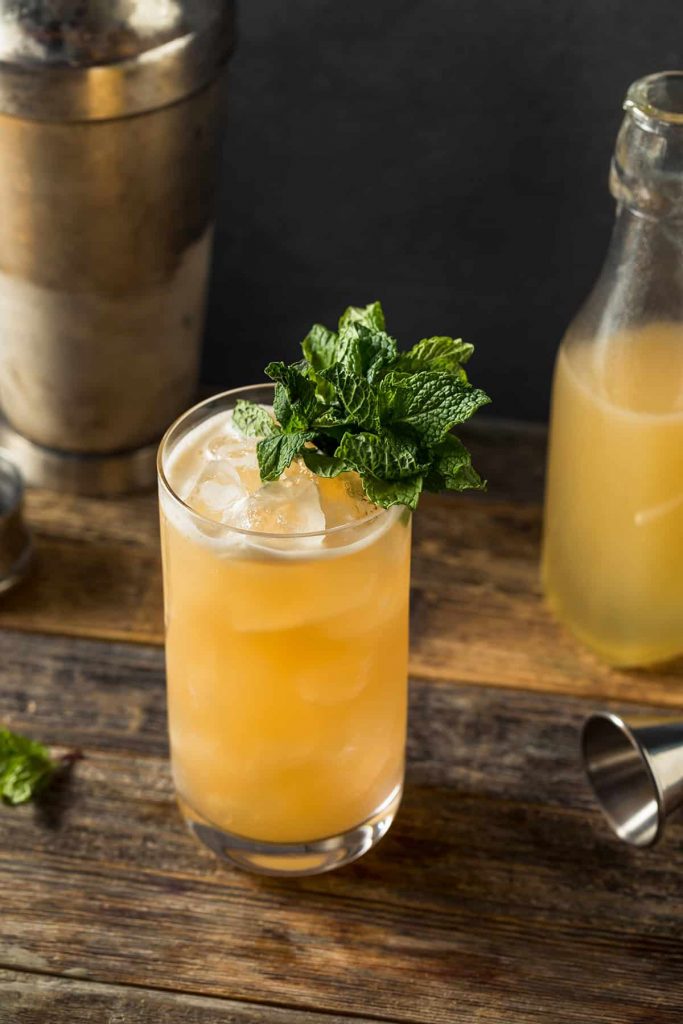 12 Tiki Cocktails - Sip into Paradise at Your Next Luau - HowdyKitchen
