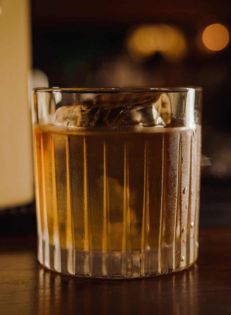 Godfather Cocktail Recipe - HowdyKitchen