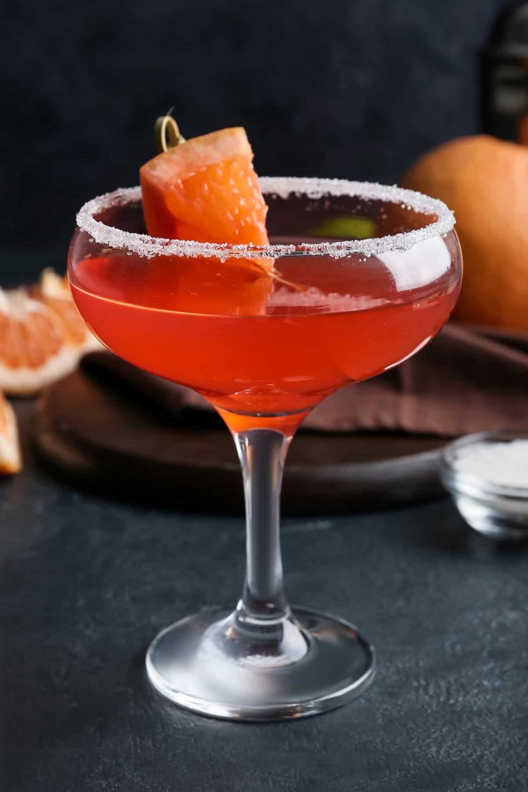 15 Lemon Juice Cocktails for a Burst of Citrus Flavor - HowdyKitchen