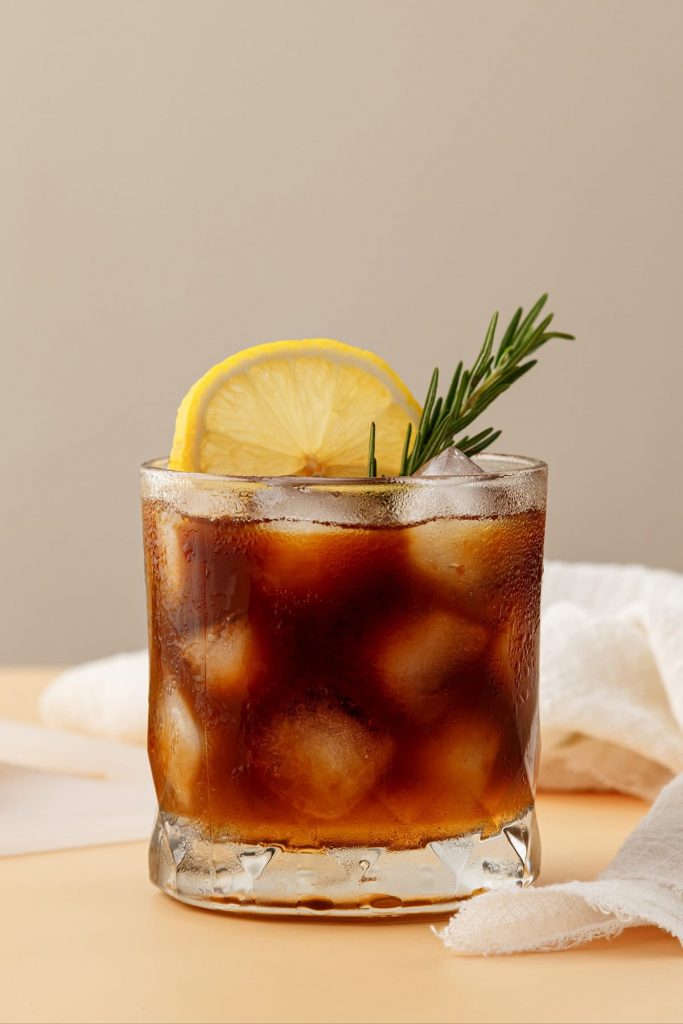 17 Best Iced Coffee Recipes - HowdyKitchen