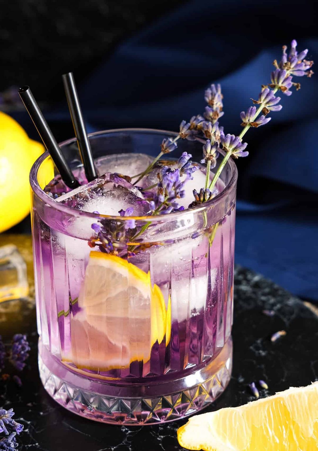 Lavender Lemonade - HowdyKitchen