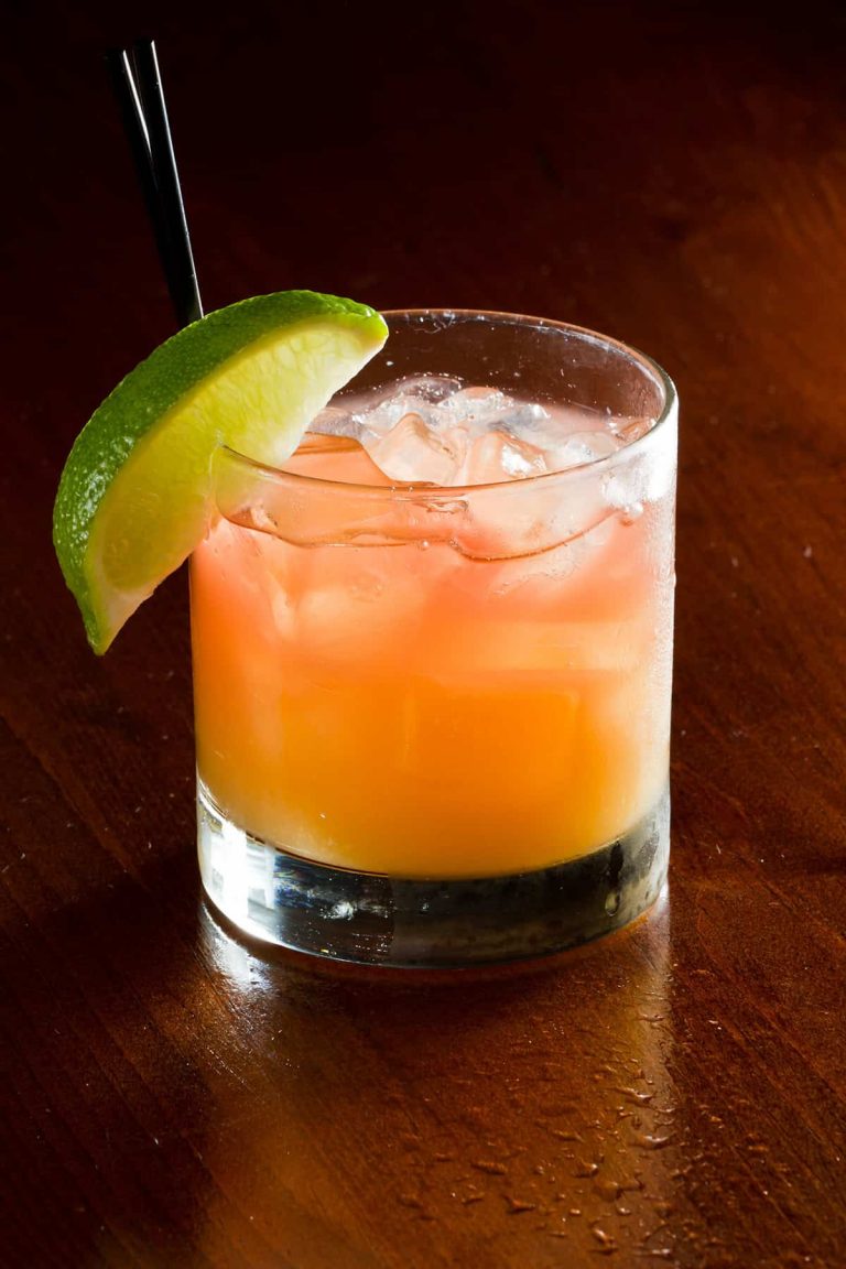 Madras Cocktail - HowdyKitchen