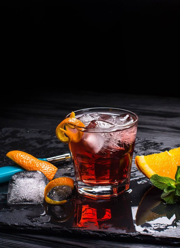 Mezcal Negroni - HowdyKitchen
