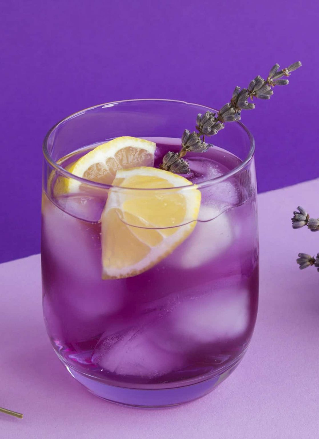11 Flavorful Purple Mocktails That You'll Love - HowdyKitchen