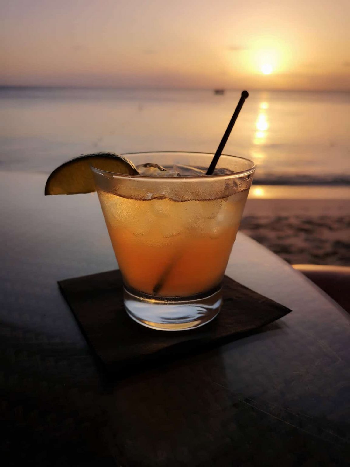 14 Refreshing Summer Rum Cocktails - HowdyKitchen