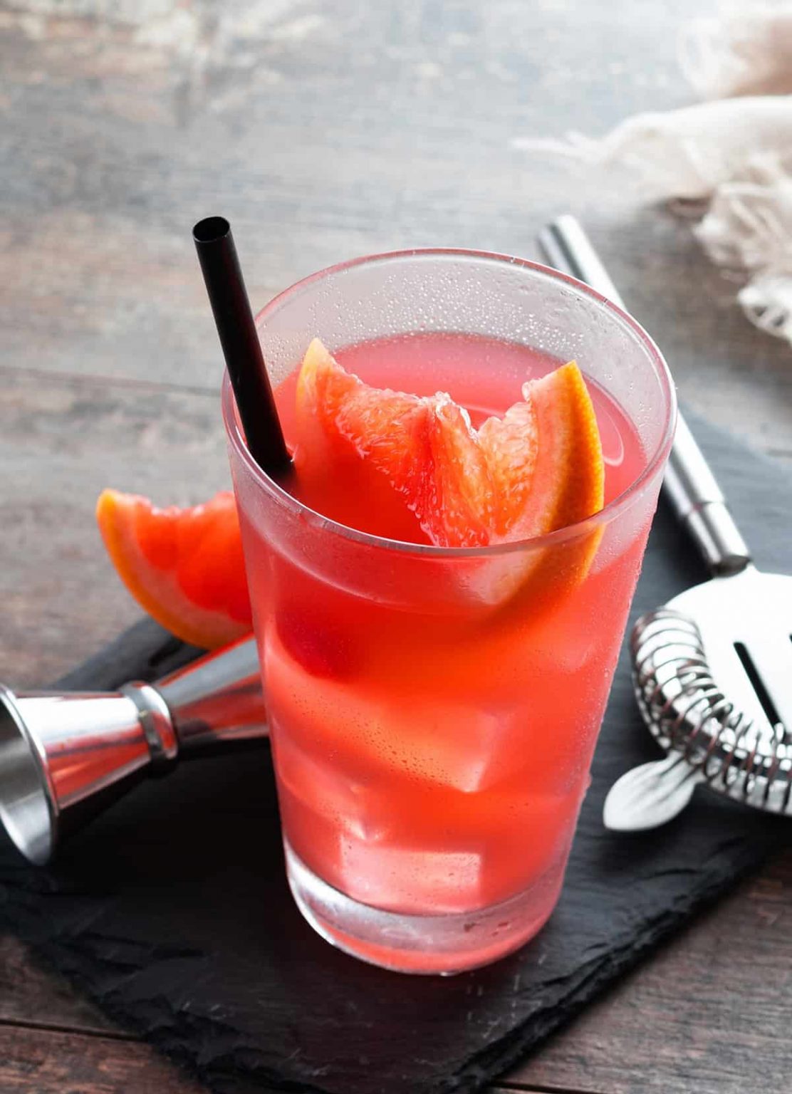 12 Quick and Easy Vodka Cocktails - HowdyKitchen