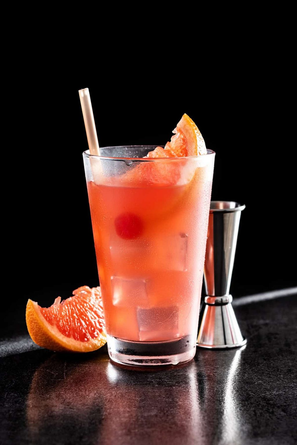 12 Most-Popular Beach Cocktails - HowdyKitchen