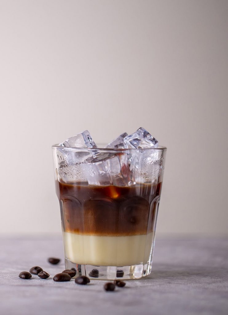 17 Best Iced Coffee Recipes - HowdyKitchen