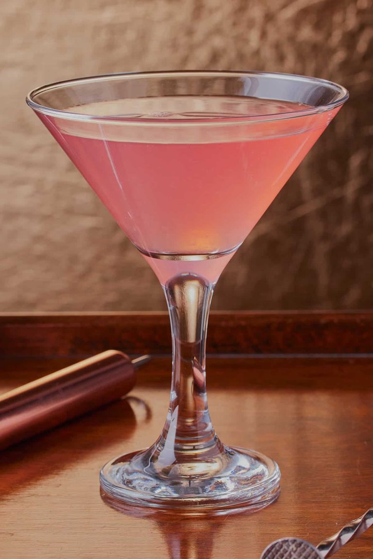 15 Lemon Juice Cocktails for a Burst of Citrus Flavor - HowdyKitchen