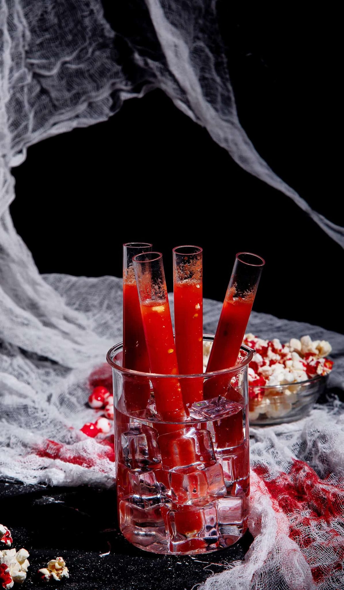12 Fun & Spooky Halloween Drinks For Kids - HowdyKitchen