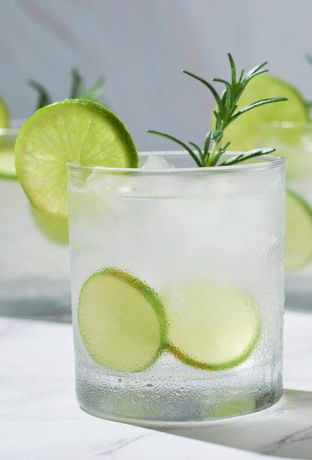 14 Best Refreshing Cocktails - HowdyKitchen