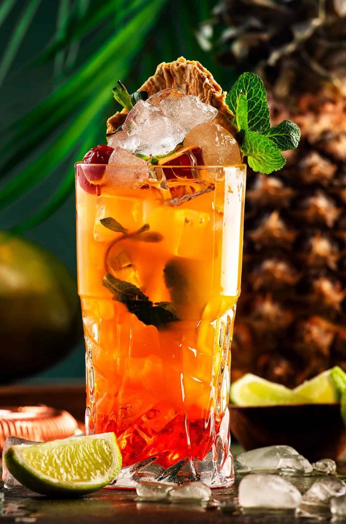 14 Best Mango Cocktails to Try - HowdyKitchen