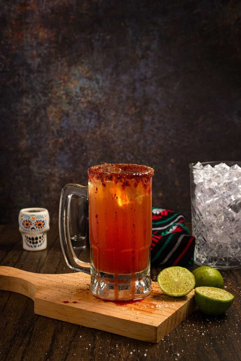 Top 14 Mexican Cocktails - HowdyKitchen