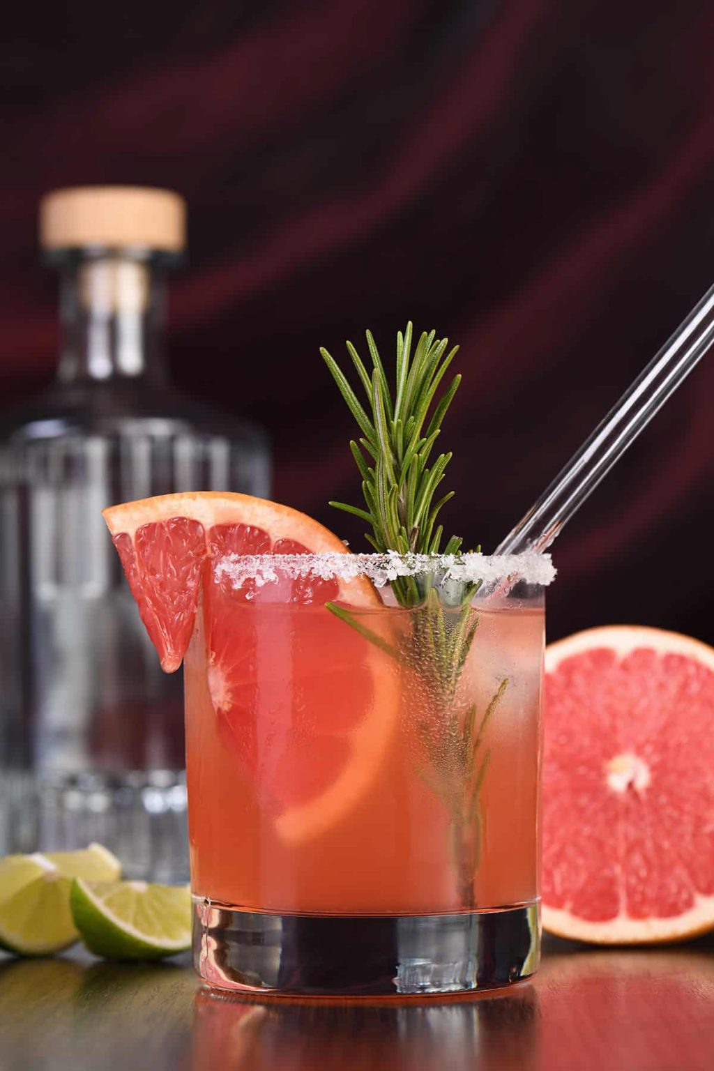14 Grapefruit Cocktails to Try - HowdyKitchen