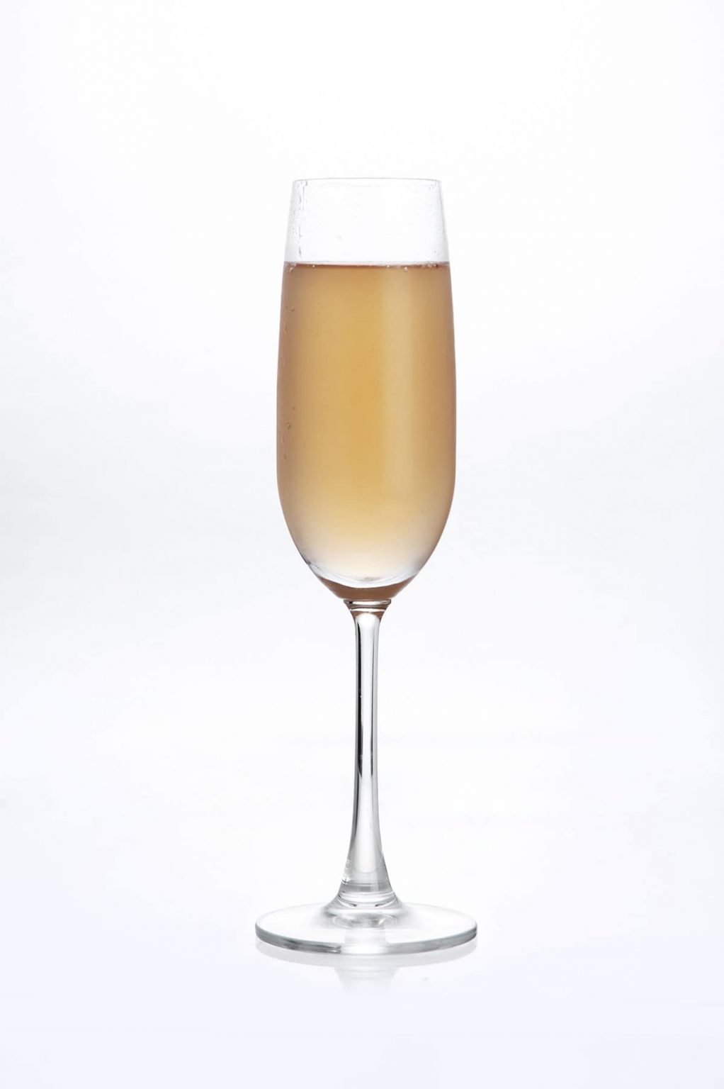 14 Best Fall Champagne Cocktails - HowdyKitchen