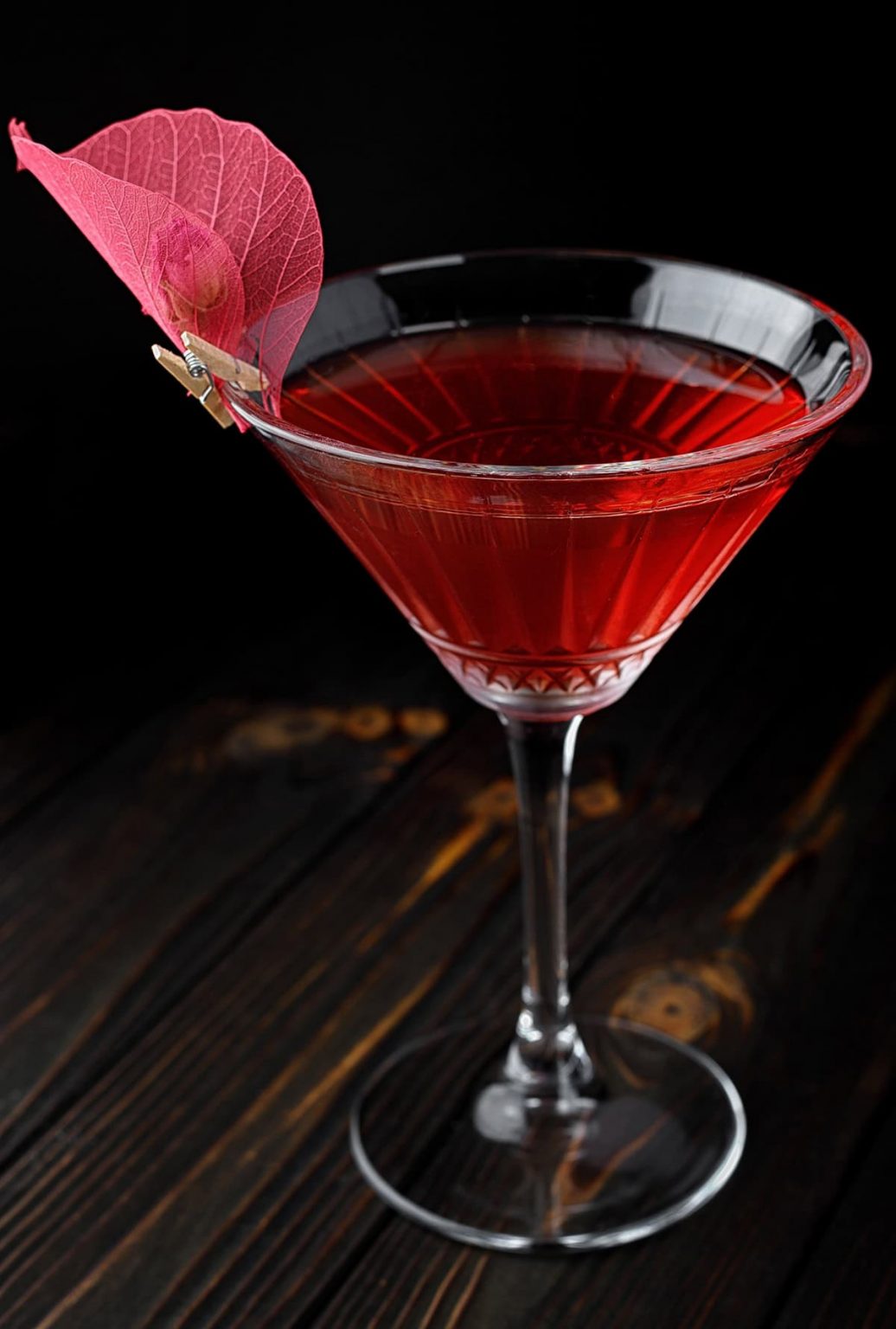The Enchanted Rose Cocktail - HowdyKitchen