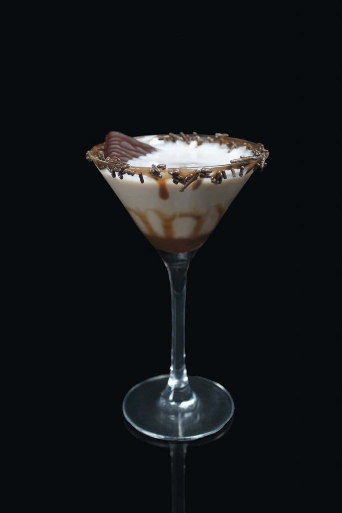 14 Delicious Chocolate Cocktails - HowdyKitchen