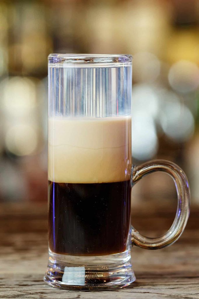 14 Delicious Bailey Cocktails - HowdyKitchen