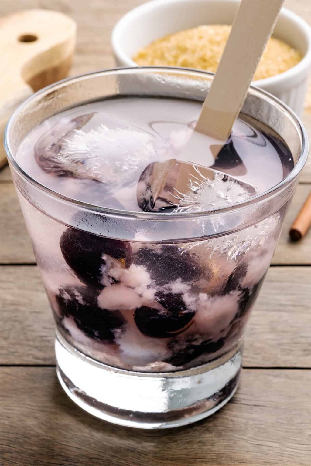 14 Best Brazilian Cocktails - HowdyKitchen