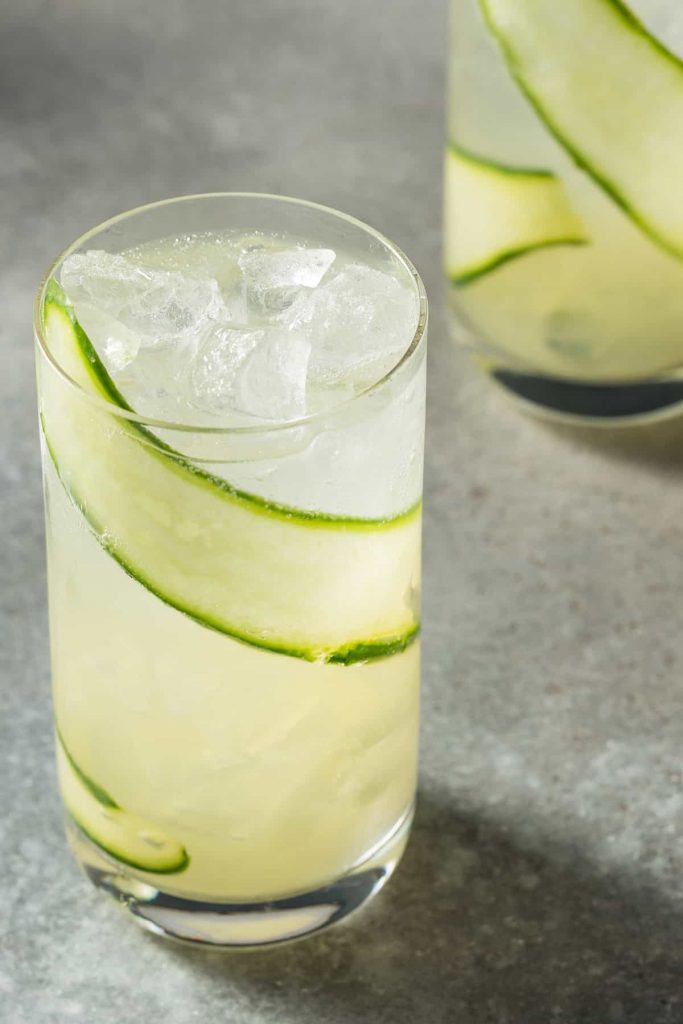 Top 14 Spring Vodka Cocktails - HowdyKitchen