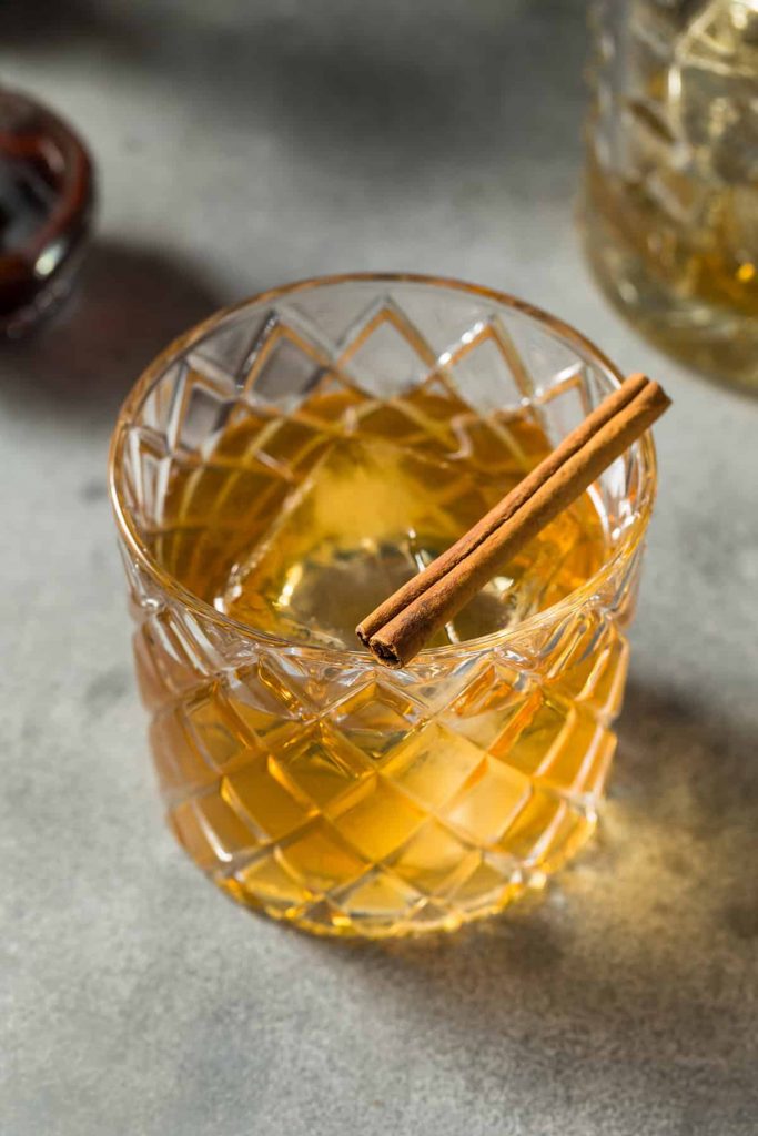 14 Must-try Fireball Cocktails - HowdyKitchen
