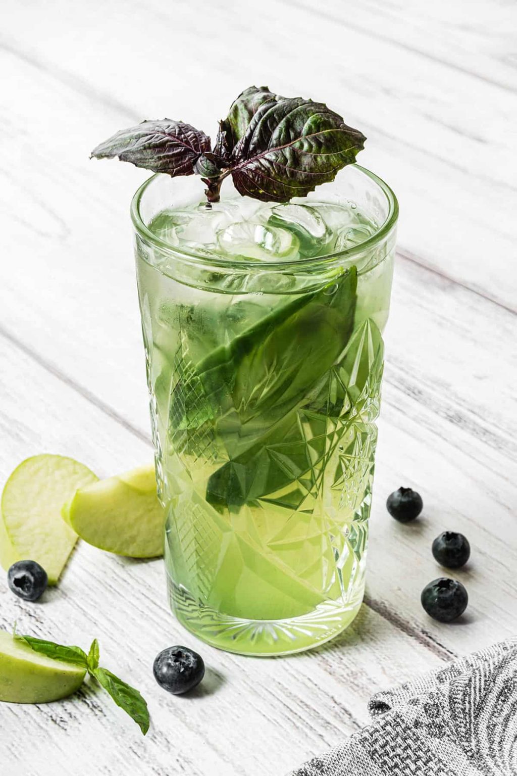 14 Best Summer Punch Recipes - HowdyKitchen