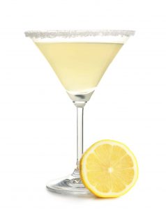 13 Best Yellow Cocktails - HowdyKitchen