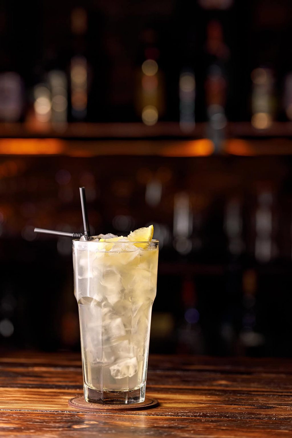 14 Best Summer Whiskey Cocktails - HowdyKitchen