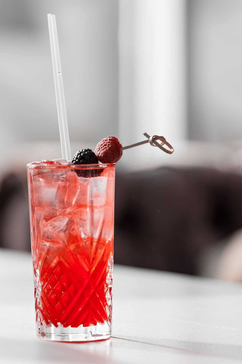 13 Delicious Pink Mocktails - HowdyKitchen