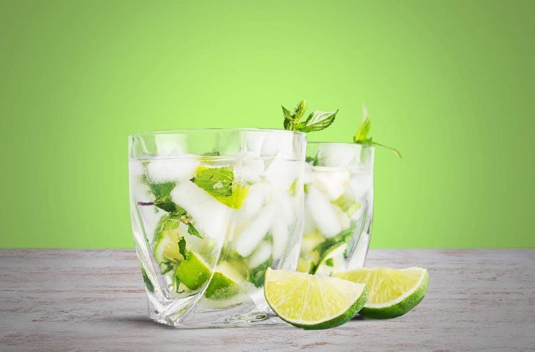 Top 14 Spring Vodka Cocktails - HowdyKitchen