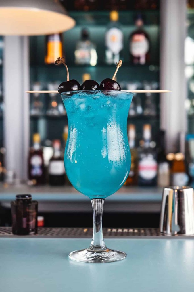 Frostbite Cocktail - HowdyKitchen