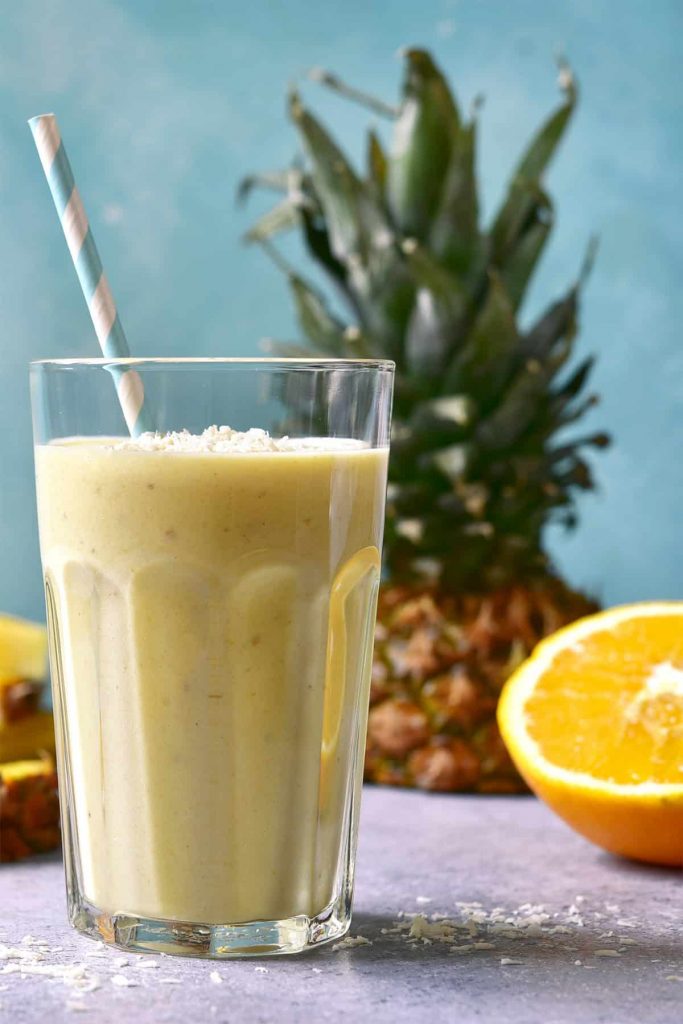 Banana Colada - HowdyKitchen