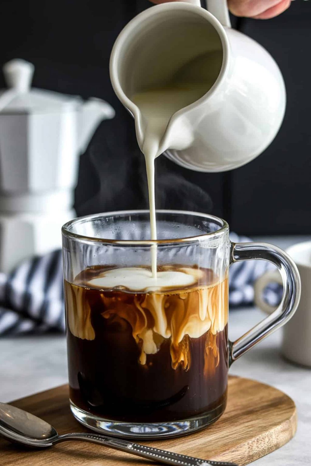 21 Easy and Delicious Homemade Coffee Creamer Recipes - HowdyKitchen